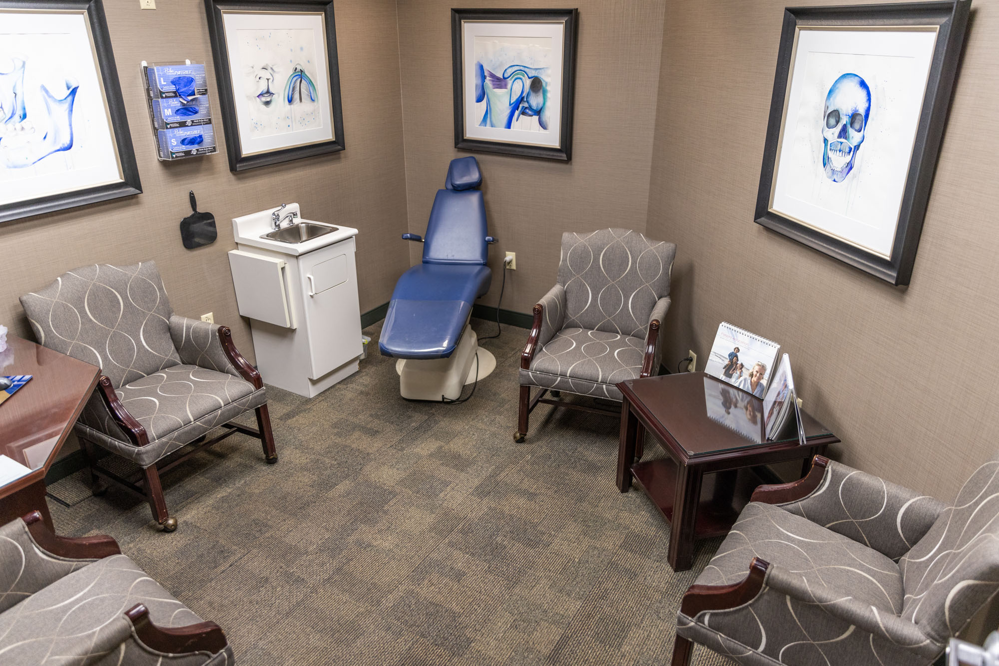 Asymmetrical Teeth in Kansas City | Facial Surgery Group